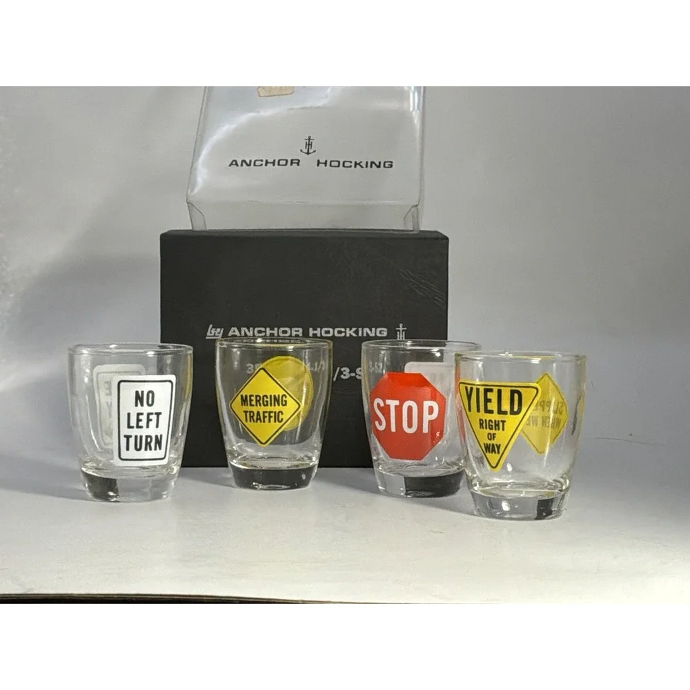 Anchor Hocking | Dining | Vtg 97sset Of 4 Anchor Hocking Traffic Sign ...